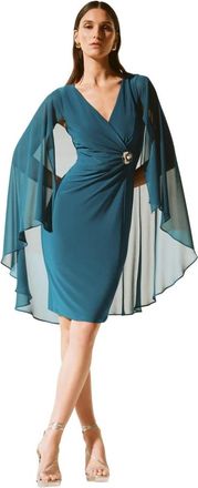 Joseph Ribkoff Femme, Robes, Bleu, Taille: 42 FR Robe fourreau avec cape en mousseline
