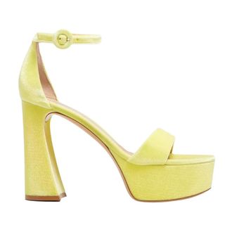 Gianvito Rossi Femme, Chaussures, Jaune, Taille: 40 EU Sandales en Velours Jaune &agrave; Plateforme Holly