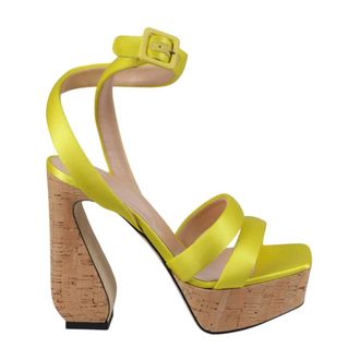 Sergio Rossi Femme, Chaussures, Jaune, Taille: 38 1/2 EU Satin Li&egrave;ge Naturel Sandales