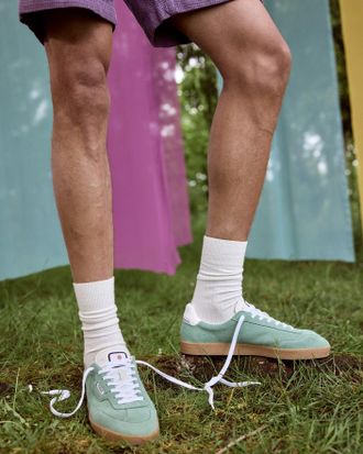 Faguo Baskets cuir su&egrave;de vert clair