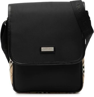 Burberry Hobo Bags - Nova Check Trimmed Nylon Flap Crossbody - Gr. unisize - in Schwarz - f&uuml;r Damen