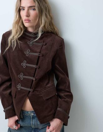 Asos veste utilitaire habill&eacute;e en velours c&ocirc;tel&eacute; chocolat-Marron