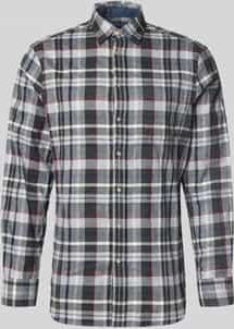 Christian Berg Regular Fit Freizeithemd mit Kentkragen