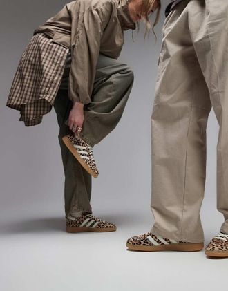 adidas Originals Handball Spezial - Sneaker mit Leopardenmuster und Gummisohle-Bunt