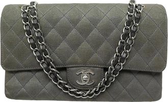 Chanel Crossbody Bags - CHANEL ZEITLOSE KLASSISCHE CROSSBODY-HANDTASCHE HA - Gr. unisize - in Grau - f&uuml;r Damen