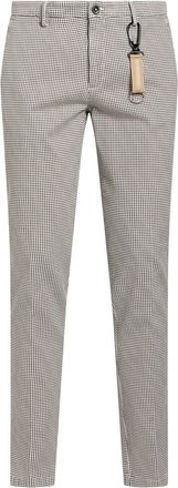 Manuel Ritz HOSEN & R&Ouml;CKE - Hosen auf YOOX.COM