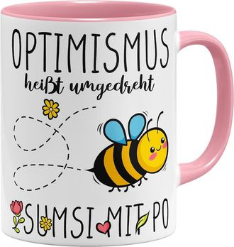 OM3 lustige Tasse mit Spruch - Optimismus heisst umgekehrt Sumsi mit Po - Biene - Bürotasse | Keramik Becher | 11oz 325ml | Beidseitig Bedruckt | Rosa