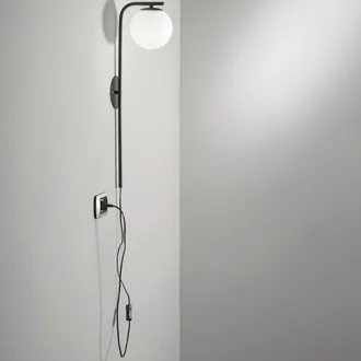 Luce-Ambiente-Design Odisseo Black Metal Wall Light with Glass Diffuser