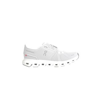 On Running Cloud 6 Sneakers