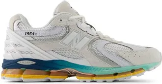 New Balance Unisex 1954R in Grau/Wei&szlig;/Gr&uuml;n, Wildleder/Mesh, Gr&ouml;&szlig;e 37.5