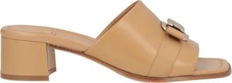 Ferragamo SCHUHE - Sandalen auf YOOX.COM