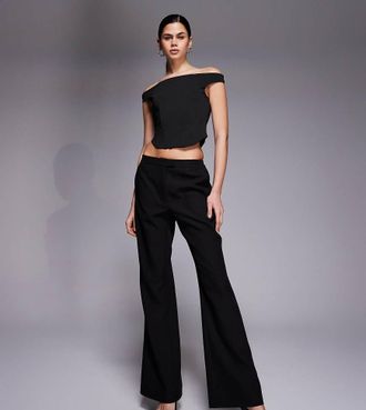 KAIIA Exclusive - Schlaghose in Schwarz mit mittelhohem Bund, Kombiteil