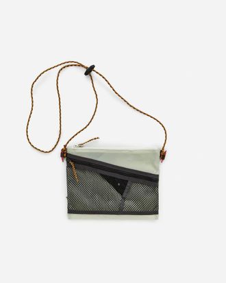 Arket Zubeh&ouml;rtasche Algir Von Kl&auml;ttermusen -Gr&uuml;n