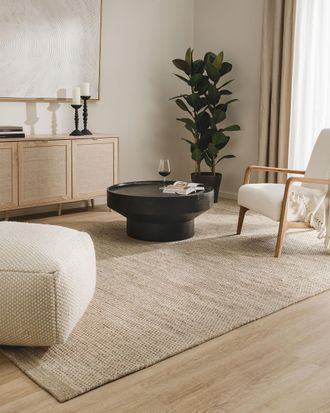 benuta Pure Wollteppich Rocco - Taupe 70x140 cm - Handgewebt - Rechteckig & im Style: Wolle, Uni, Boho, Hygge & Cozy, Minimalistisch - Pflegeleicht f&uuml;r Wohnz