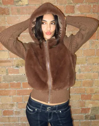 Juicy Couture Naila veste zipp&eacute;e &agrave; bords c&ocirc;tel&eacute;s contrastants et faux-fur marron