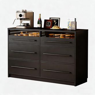 Generic Sideboard mit Mehreren Schubladen und Stauf&auml;chern, mit Einer Arbeitsplatte aus Stein, das als integrierte Einheit for die Essenszubereitung und die Au