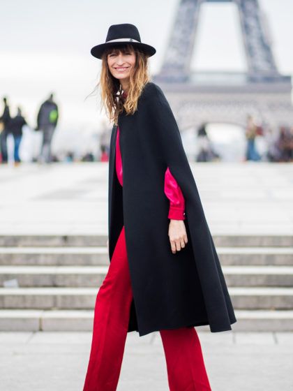 Comment porter la cape, la nouvelle veste de l’hiver ?