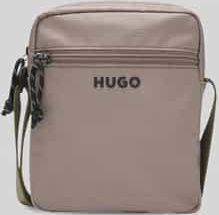 HUGO BOSS Umh&auml;ngetasche mit Logo-Detail