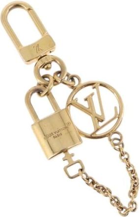Louis Vuitton Porte-cl&eacute;s en m&eacute;tal pr&eacute;-poss&eacute;d&eacute; - Femme - Pre-owned - Jaune - Taille: ONE Size