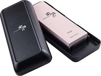 Kai Seki Magoroku Schleifstein, Körnung: 2000 - Japanischer Messerschärfer Feinschliff - Stein Abziehstein Wetzstein für Messer Abmessung Aufbewahrungsbox