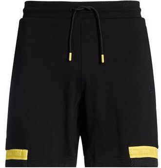 Emporio Armani BAS - Shorts et bermudas sur YOOX.COM
