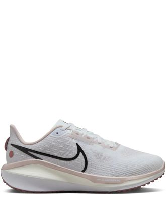 Nike baskets Vomero 17 - Blanc