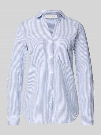 Christian Berg Regular Fit Bluse mit V-Ausschnitt und Brusttaschen