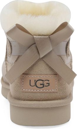 UGG Bailey Bow Boot - Beige