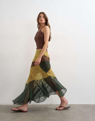 Topshop Jupe longue transparente &agrave; pois avec empi&egrave;cements asym&eacute;triques - Vert et marron-Pas de couleur