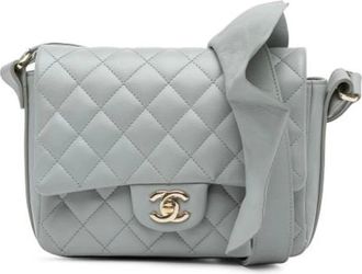 Chanel Sac bandouli&egrave;re matelass&eacute; Pre-owned - Femme - Pre-owned - Gris - Taille: ONE Size