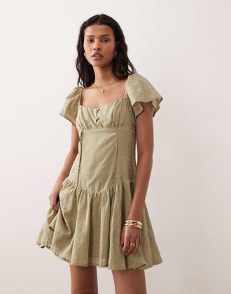 Kiss The Sky Eden - Robe courte textur&eacute;e &agrave; taille basse - Sauge-Vert