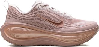 Nike Vomero Plus Particle Pink/Rose Gold Sneakers - Rosa