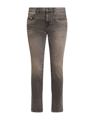 Diesel HOSEN & R&Ouml;CKE - Jeanshosen auf YOOX.COM