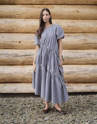Daisy Street Robe mi-longue &agrave; volants et manches bouffantes - Bleu ray&eacute;