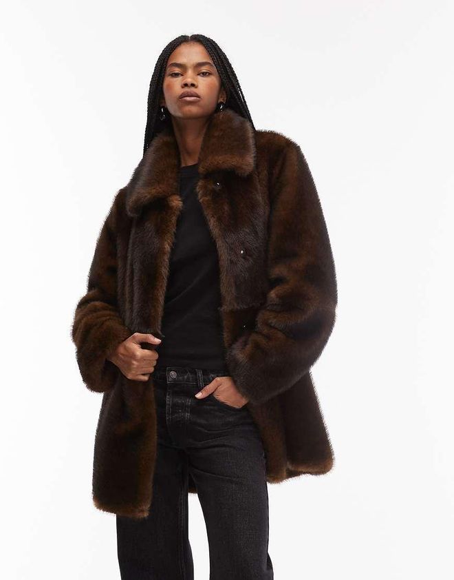 Mango Kunstpelzmantel in Schokobraun mit Oversize-Kragen-Brown ab 149 ...