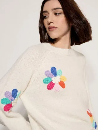 Apricot Rundhalspullover Strickpullover mit aufgen&auml;hten bunten Blumen