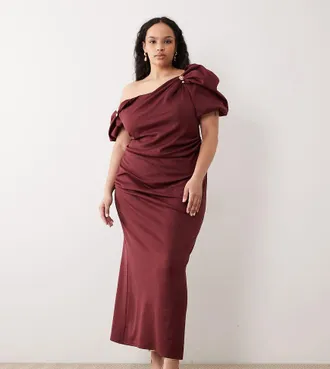Asos Curve ASOS DESIGN Curve - Midikleid in Beerenrot mit abfallender Schulterpartie, Zierbesatz und Puff&auml;rmeln