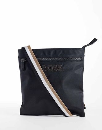 Boss Orange by Hugo Boss BOSS - Catch - Umh&auml;ngetasche in Schwarz mit Umschlag und farblich abgestimmtem Logo