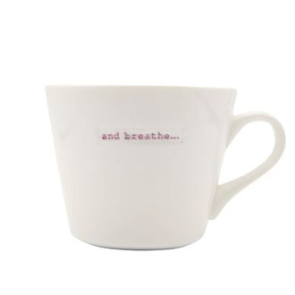 Keith Brymer Jones Word Range - Keramiktasse in Standard-Eimerform, in Geschenkbox - und Breathe... - 350 ml