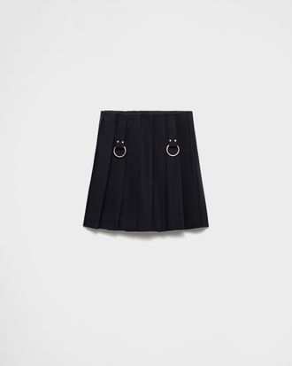 Prada Falten-Minirock aus Gabardine mit Ringen aus Metall