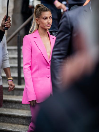 Kiss it like Bieber: Das ist Hailey’s Go-To Lippenstift – und er kostet keine 10 Euro