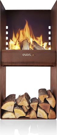 Eva Solo | FireSpot Grill | Hoher, skulpturaler Grill aus Cortenstahl mit integriertem Schutz vor starkem Wind | Grill-Konzept