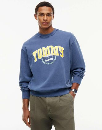 Tommy Jeans Varsity-Logo Relaxed Terry Sweatshirt in Dunkelblau