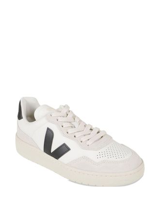 Veja V-90 Sneaker - White