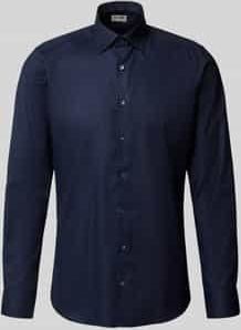 Olymp Level 5 Slim Fit Business-Hemd mit Kentkragen