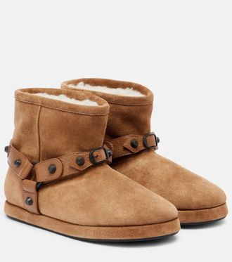 Balenciaga Bottines Alaska en daim