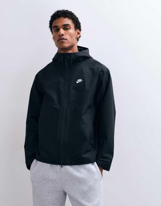 Nike Windrunner Kapuzenjacke in Schwarz