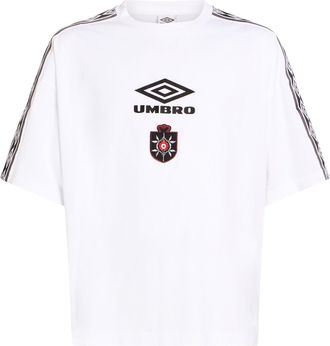 Umbro TOPS - T-shirts auf YOOX.COM