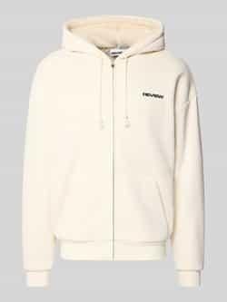 Review Sweatjacke mit Kapuze