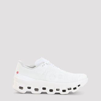 On Sur les baskets Cloudmonster Void